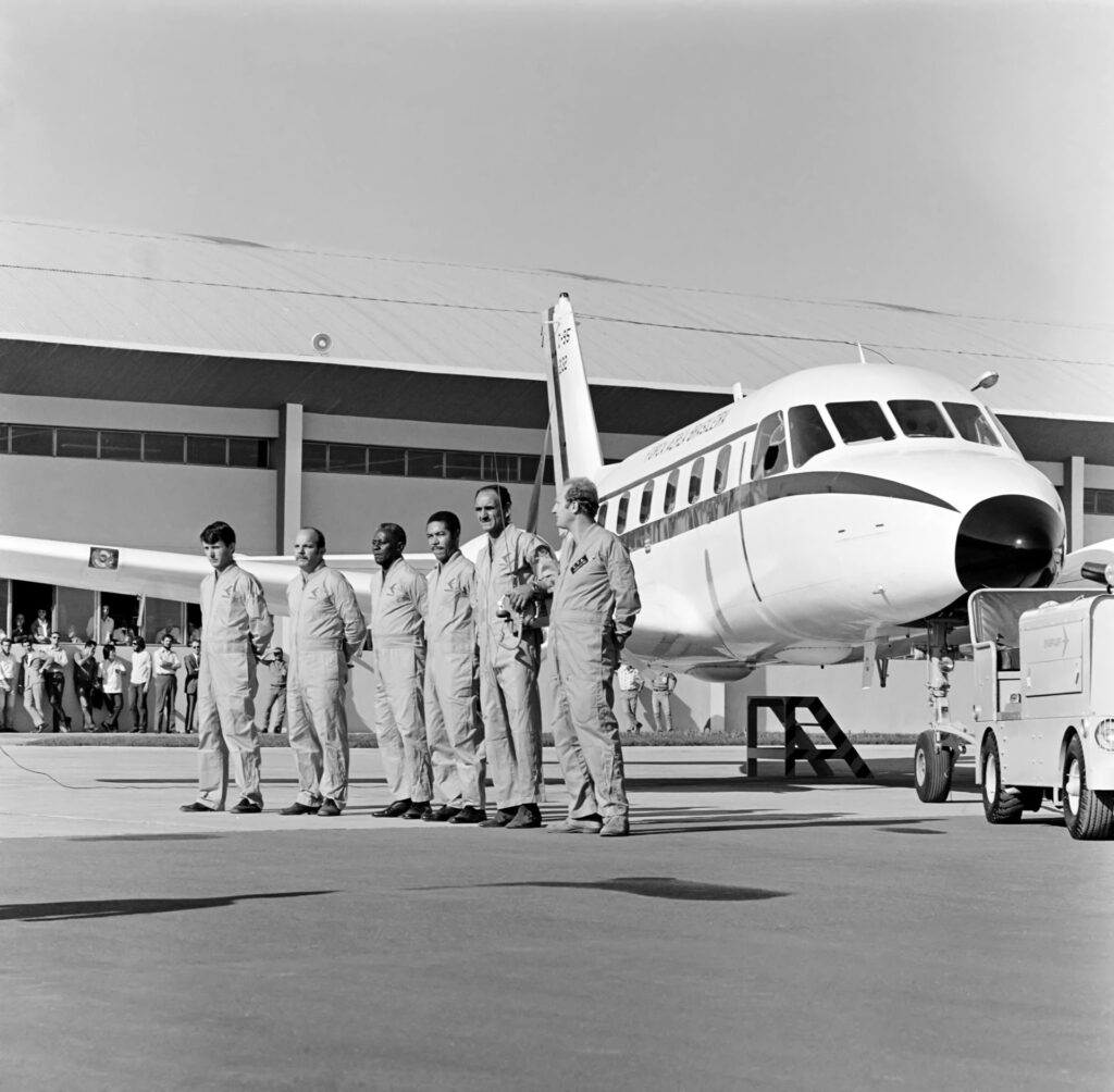 Bandeirante, da Embraer, completa 50 anos em operação - Revista Asas
